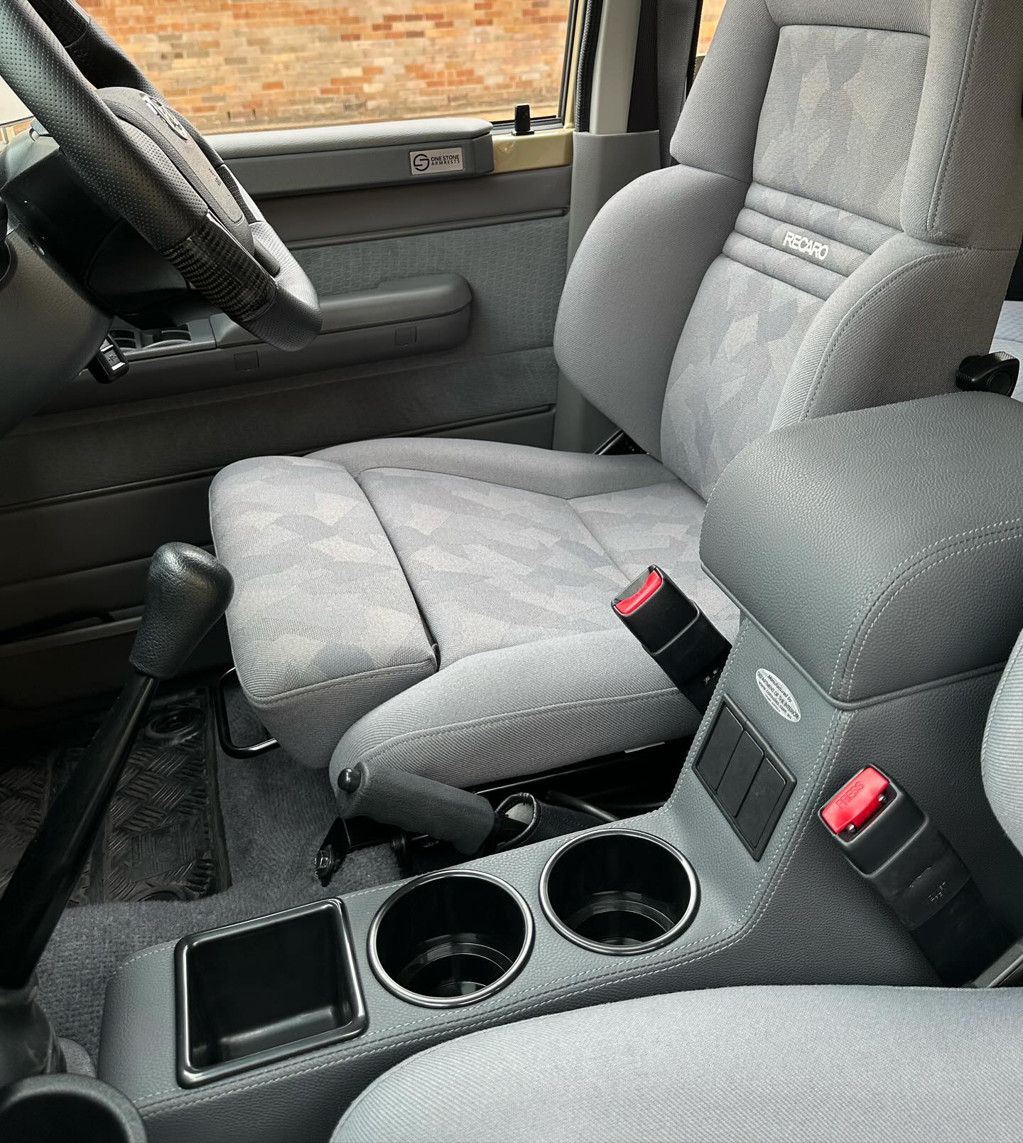 Centre Compartments – Custom 4WD Storage | DOTI Automotive